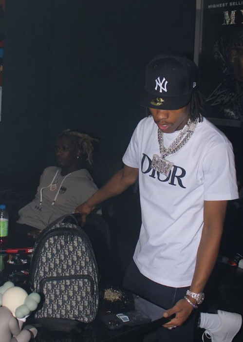 @mike._.scott | guns.lol