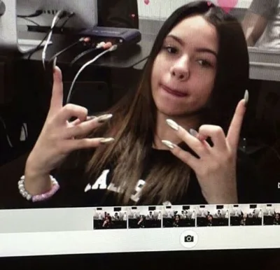 @skye.wants2die | guns.lol