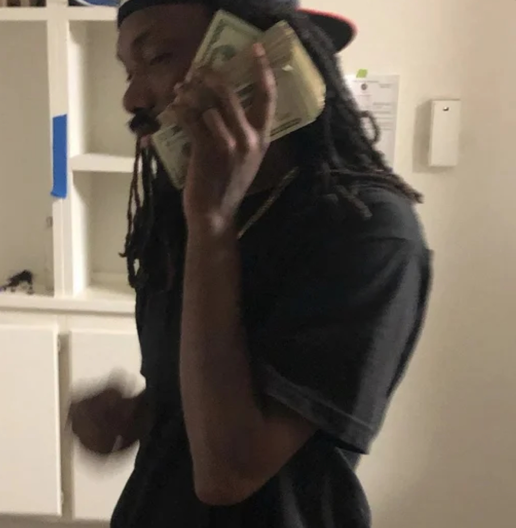 @traphonesworld | guns.lol